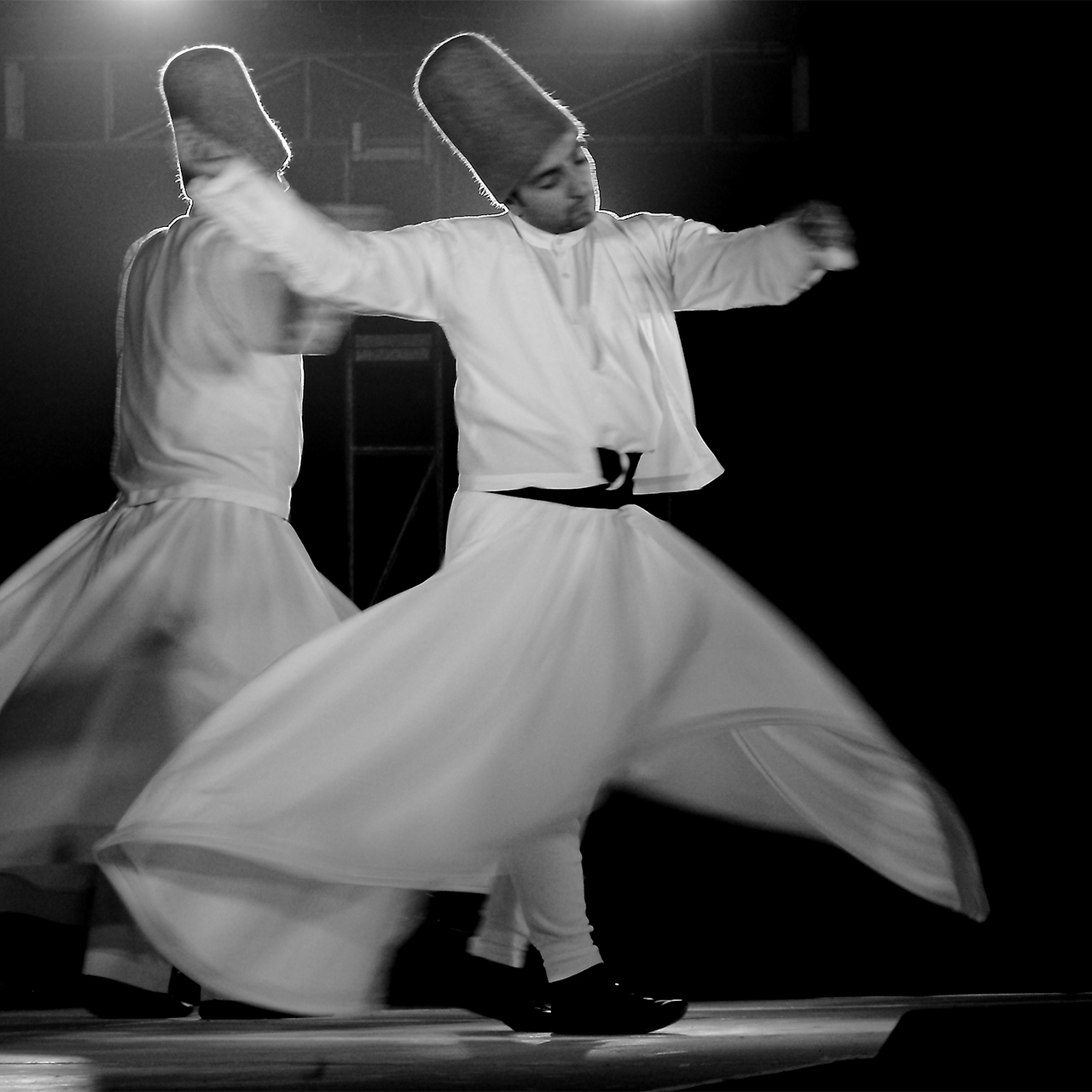 ด้วยรักและการเต้น : ชวนชม 4 ศิลปะการเต้นรำสุดคลาสสิกของชาวอินเดีย – KiNdconnext