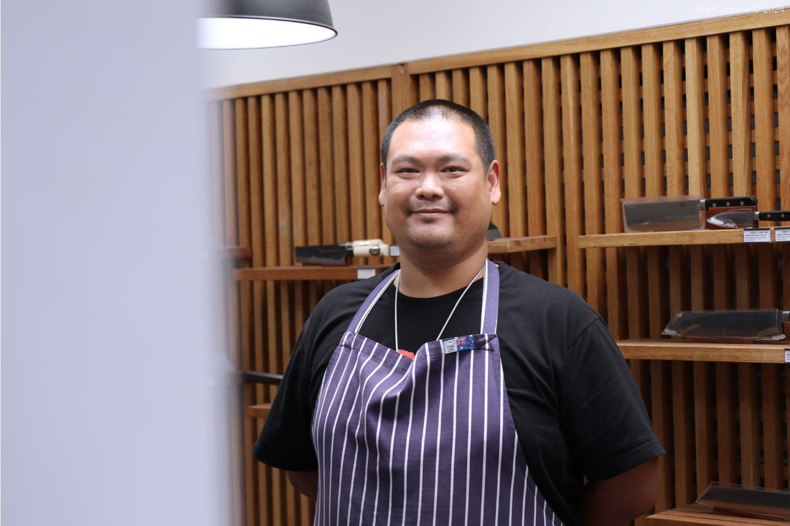 เปิดโปงอาชีพลับ! ที่ไม่ลับลมคมในชวนคุยกับคนลับมีดแห่ง ‘CUTBOY’ – KiNdconnext